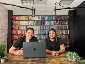 6 Figure Insider New Entrepreneur Training Platform Launched By Shreya Banerjee and Paul Counts ...