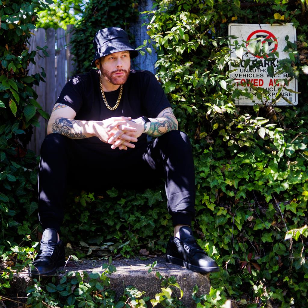 Rising Star Delusional: The Authentic Rapper Re-Establishing His Name ...