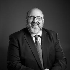 Dr. Abe Shahim to be Awarded 2023 Healthcare Impact Award