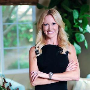 KELLY REEVES LAUNCHES MS. DEFENSE, A WOMEN’S SELF-DEFENSE COMPANY