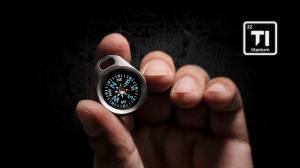 The World's First Interchangeable Coin-Sized Compass by Septem Studio ...