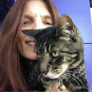 Animal Communicator Zan Ottaway to be Featured on Close Up Radio