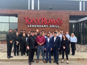 Tony Roma’s Opens First Store with the Tony Roma’s Legendary Grill Design