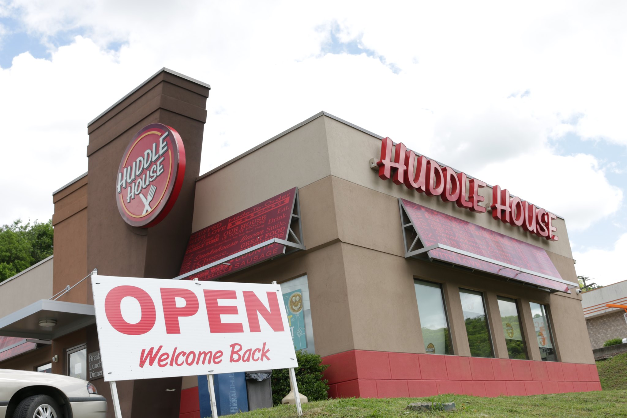 New Huddle House Franchise Breaks Records in its Opening Week | World ...