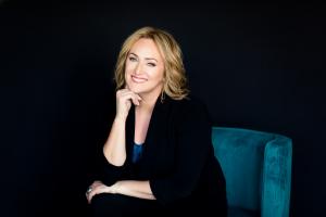 Leadership Expert Kim Carpenter Speaks about Neuroscience of Trust at ...