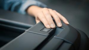 EGR USA Introduces New Electric RollTrac™ Tonneau for 2023+ Short Box ...