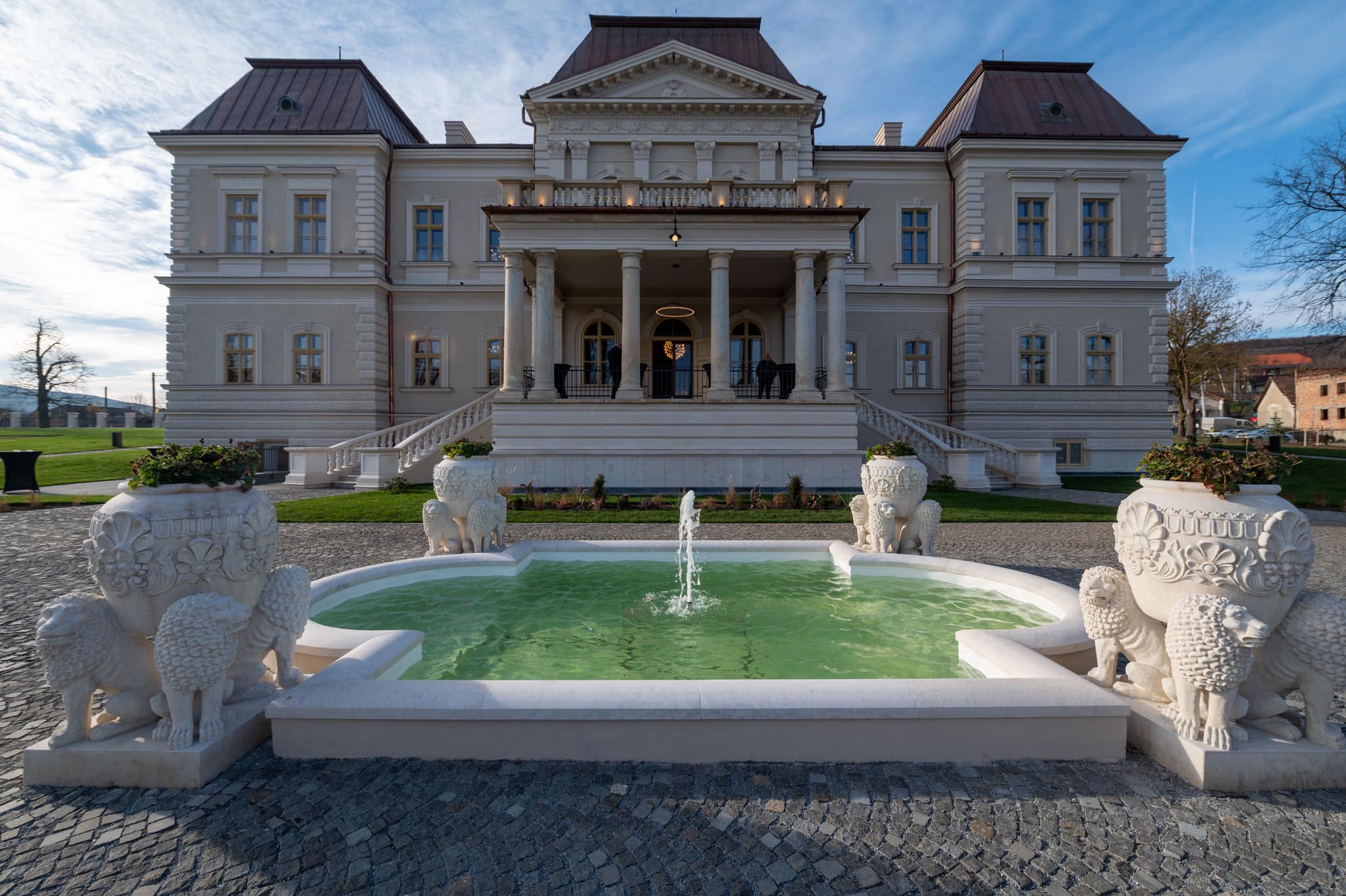 18th century castle in Transylvania transformed into a cultural centre ...