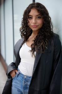 Isa GutiÃ©rrez Prepares to Showcase "True Love" and Conquer with Her ...