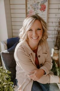 The Queenie Effect Publishing Showcases Amy Poepping in Best-Selling ...