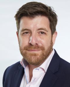 CIALDINI INSTITUTE FOUNDING MEMBERS CO-AUTHOR INFLUENCE IN ACTION: GAIN ...