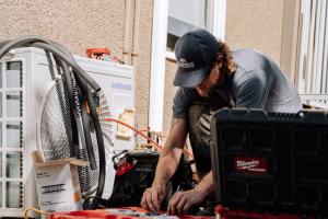 Pro Service Mechanical: Keeping Saskatoon, SK Cool with 24/7 Emergency ...