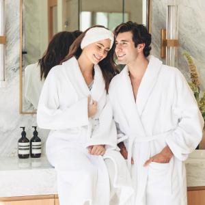 Kashwére Celebrates 25 Years of Luxury Partnerships with Global Spas ...