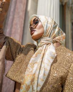 Halima Aden, the worlds first modest supermodel presents Buttonscarves ...