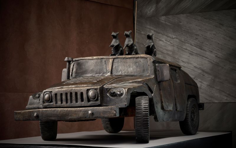Sculptures tell story of war whose atrocities linger in the lives of ...