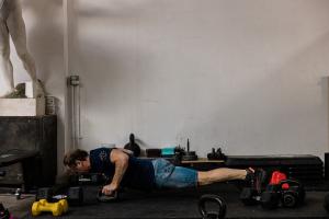 MASTER SCULPTOR OF NATION’S NEWEST MONUMENT BICYCLES TO STAY FIT FOR ...