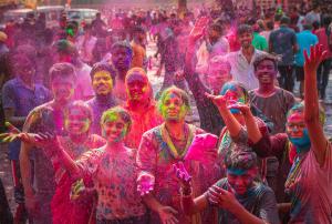 Colours in Motion: Indore’s Gair Turns Rang Panchami into a Cityw