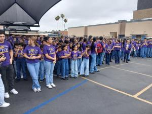 1,100 Students Form Mile-Long Human Chain to Bring Billions to CA ...
